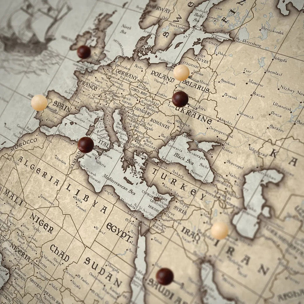 Old-Fashioned World Map | Pinnable Canvas Print | Conquest Maps